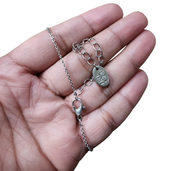 Time and Tru | Jewelry | Time And Tru Silver Toned Pearl Necklace ...